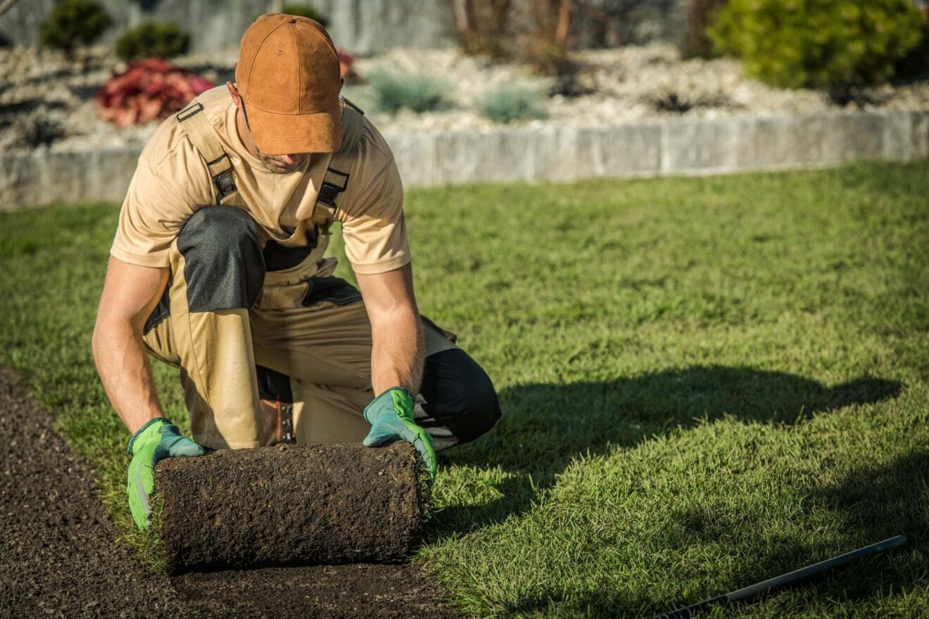 Want More Landscaping Customers? Try These 15 Pro Tips